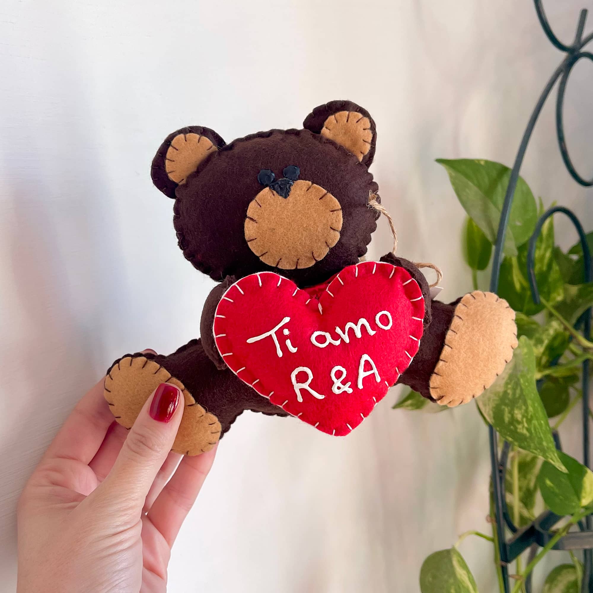 Orsetto con Cuore e Dedica Personalizzata Fatto a Mano – Heartmade Design